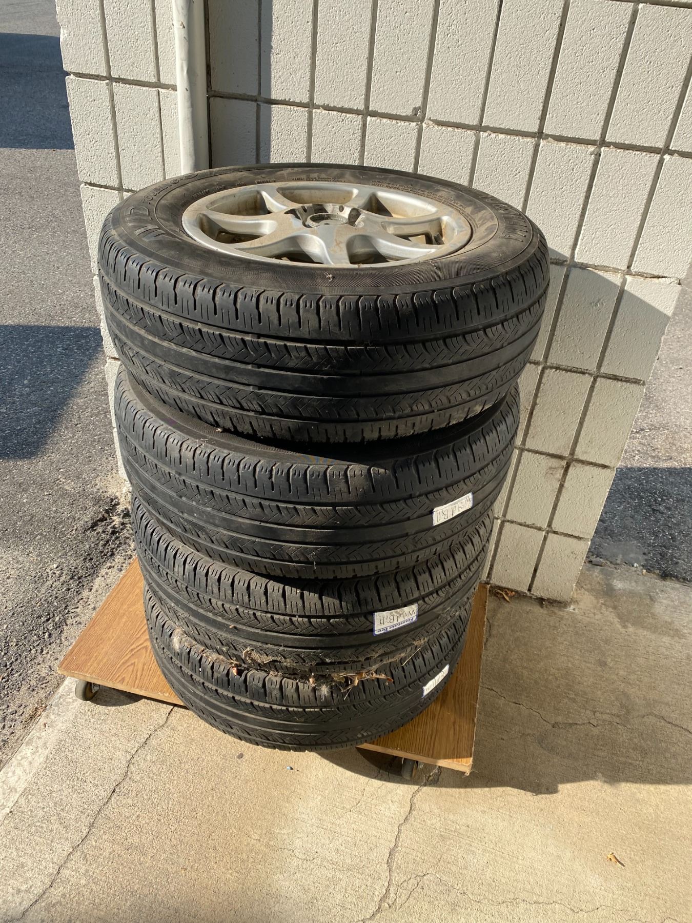Yokohama 205/70R15