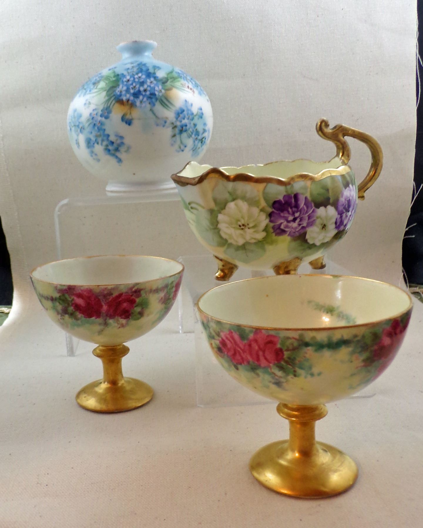 4 Pieces of Vintage China Collectibles