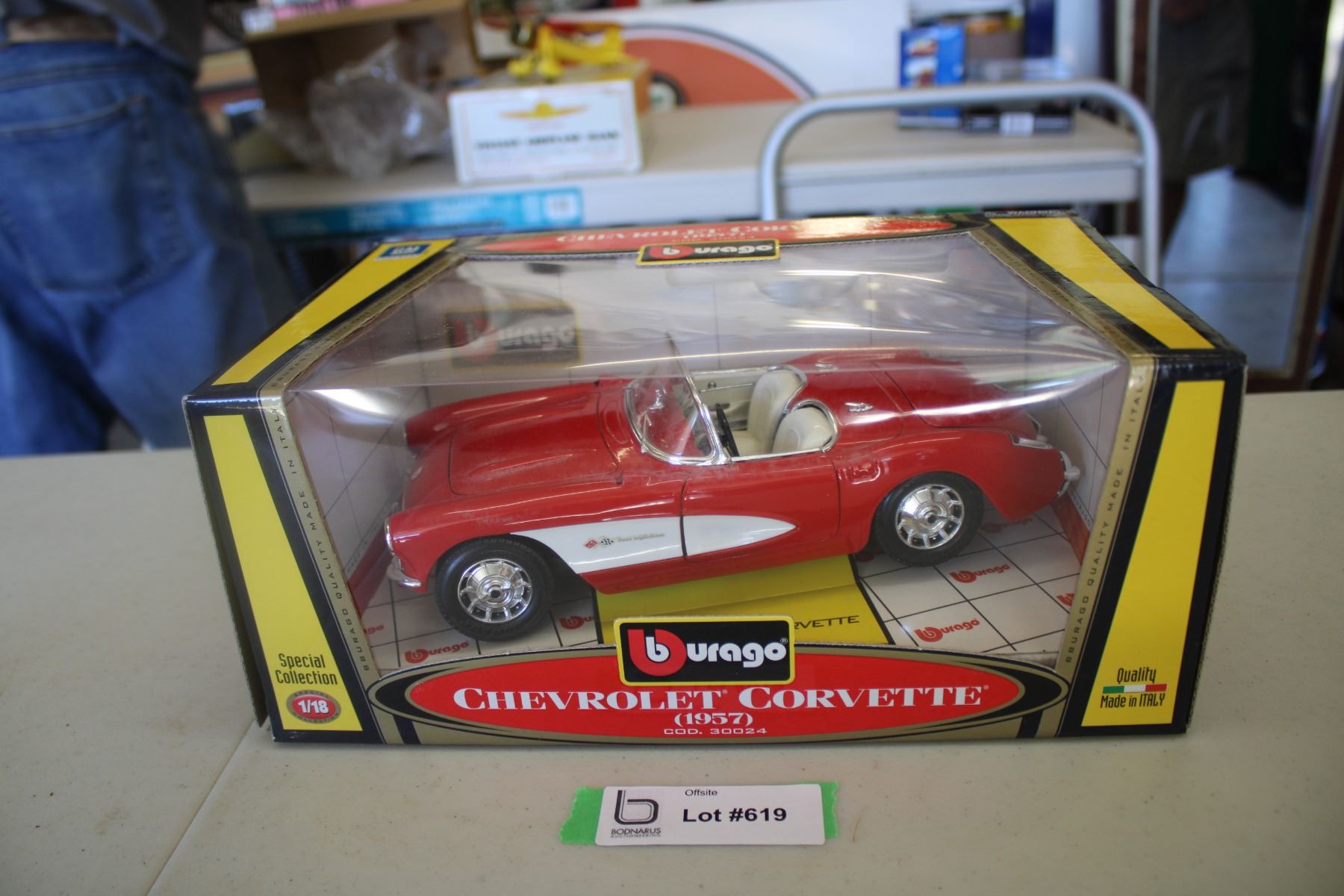 1957 Chevy Corvette 1:18 diecast