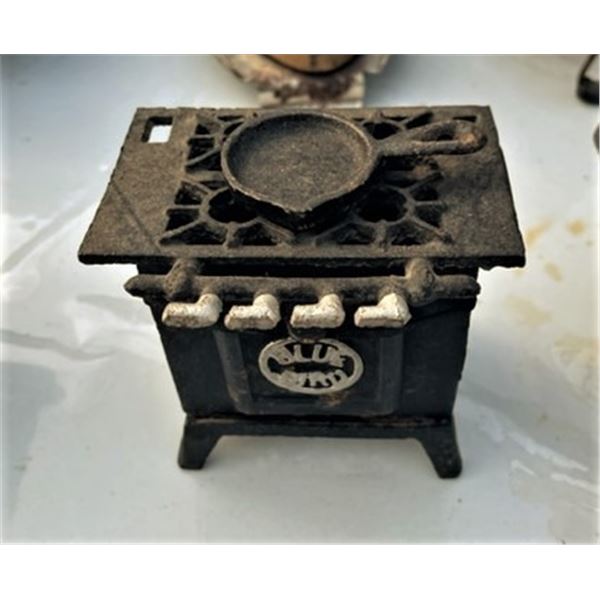 Cast Iron Miniature - Stove , Blue