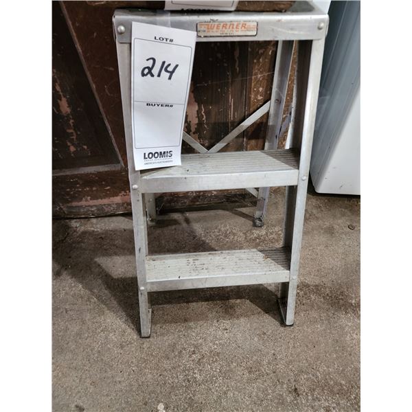3 FT STEP LADDER