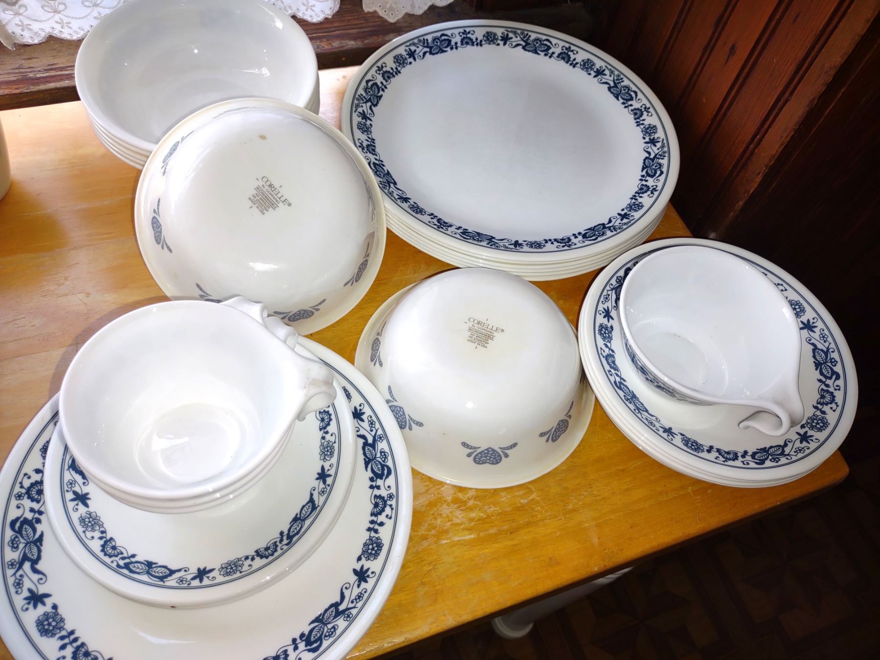 LOT CORELLE LIVINGWARE BY CORNING