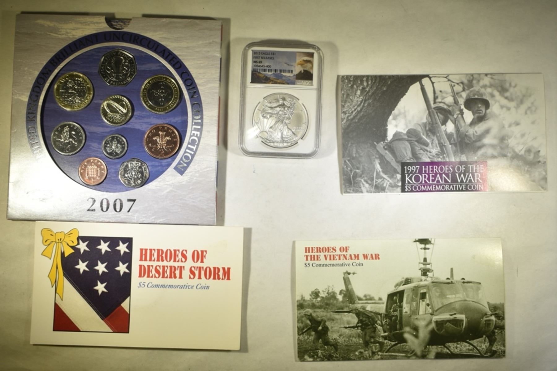 MIXED COIN LOT: