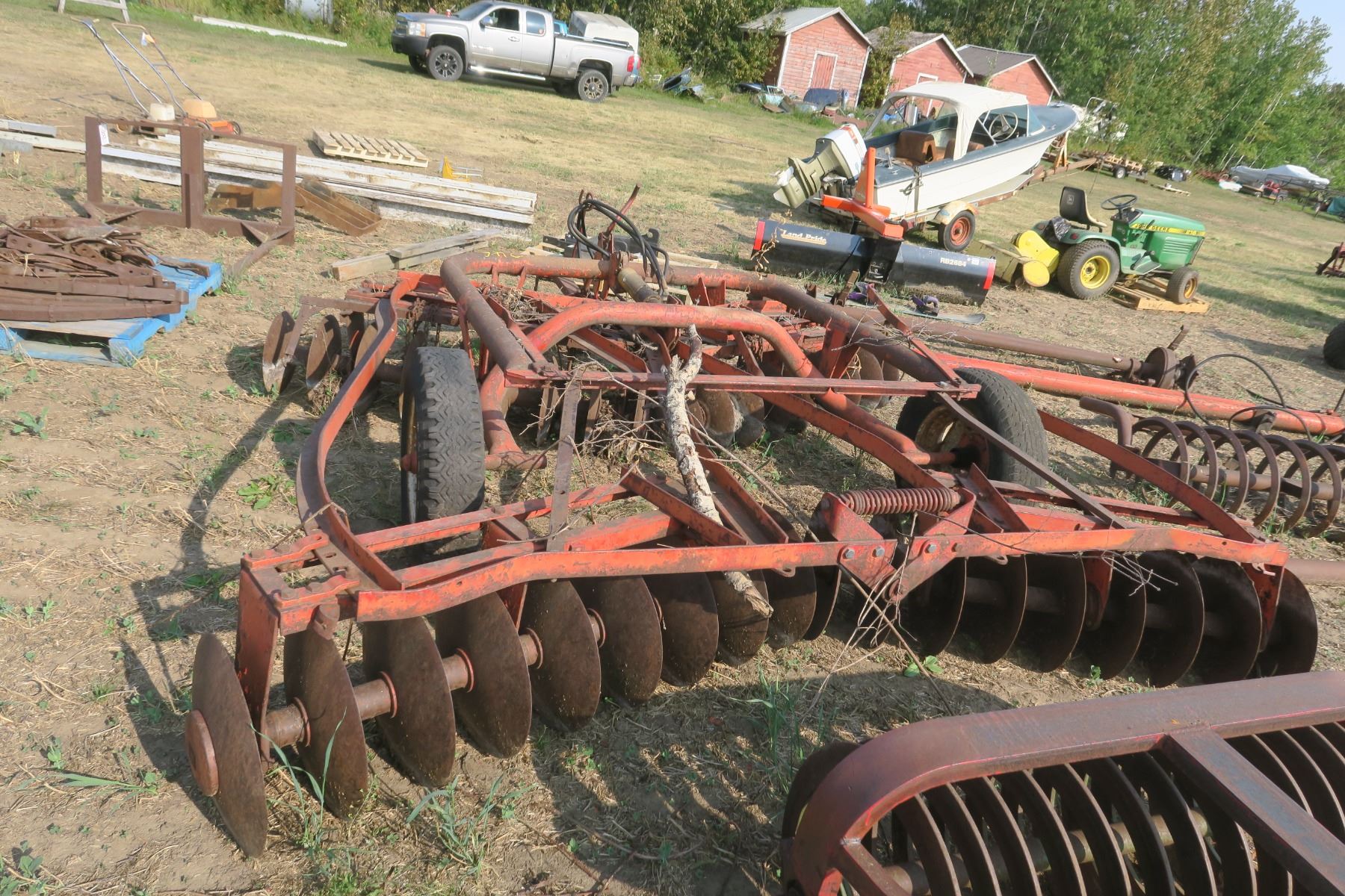 Tandem Disc 10ft. - Schmalz Auctions