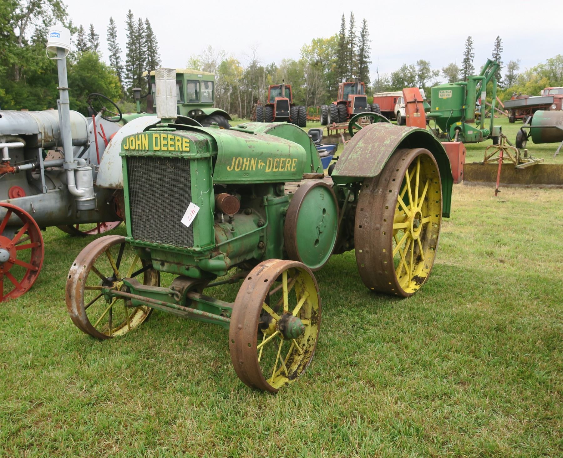 John Deere 'D' Tractor with Steel Wheels, Ran When Parked 3yrs. ago ...