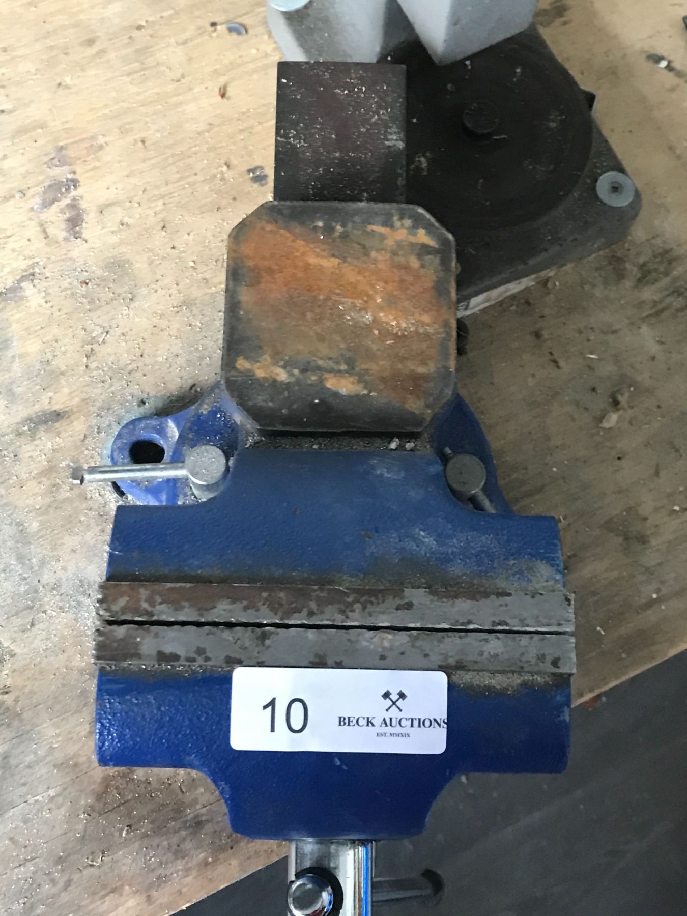 Heavy Duty Irwin Vice (Mounted) - Beck Auctions Inc. Heavy Duty Irwin Vice (Mounted) - Beck Auctions Inc.