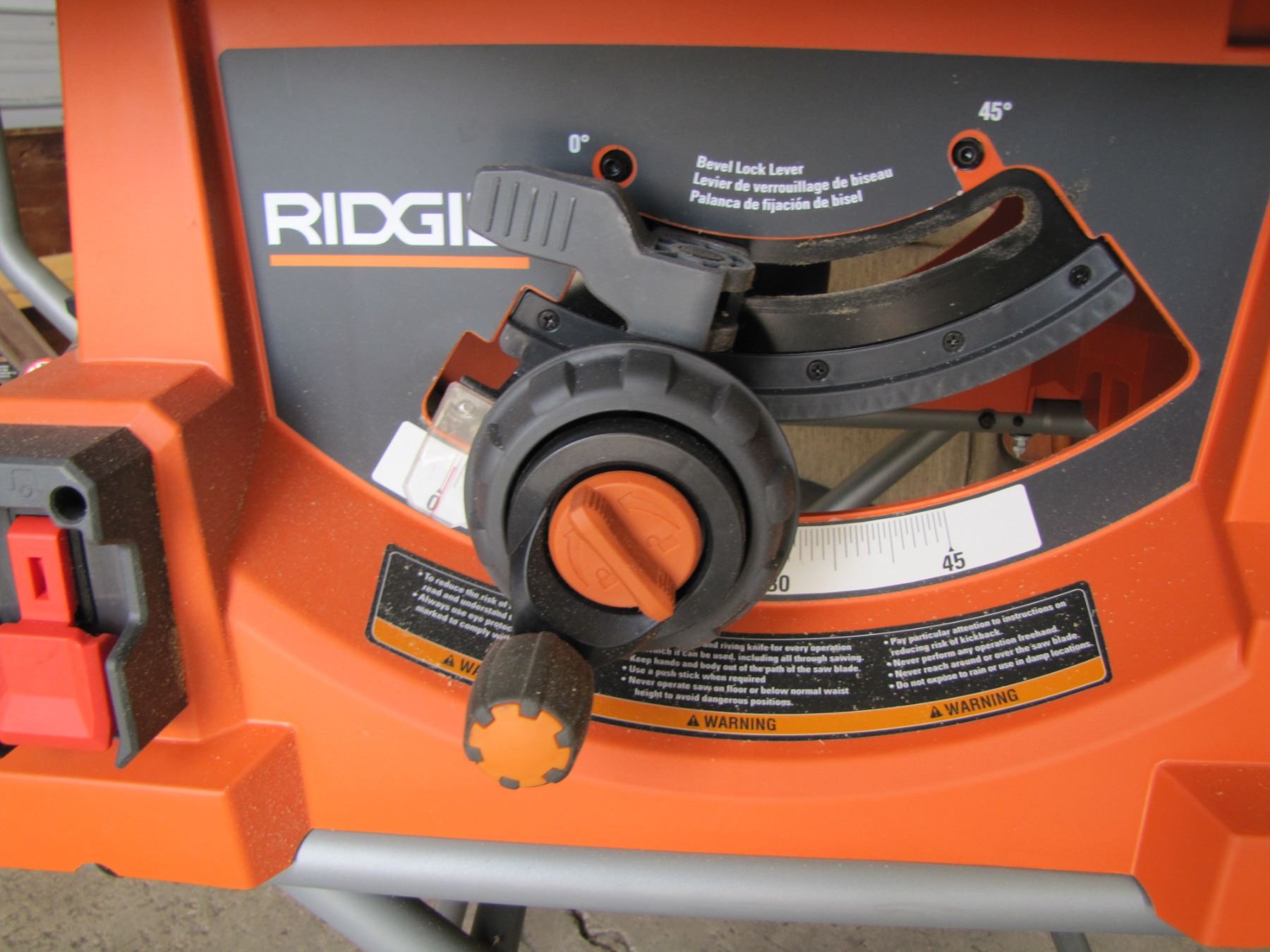Rigid portable 10 inch table saw