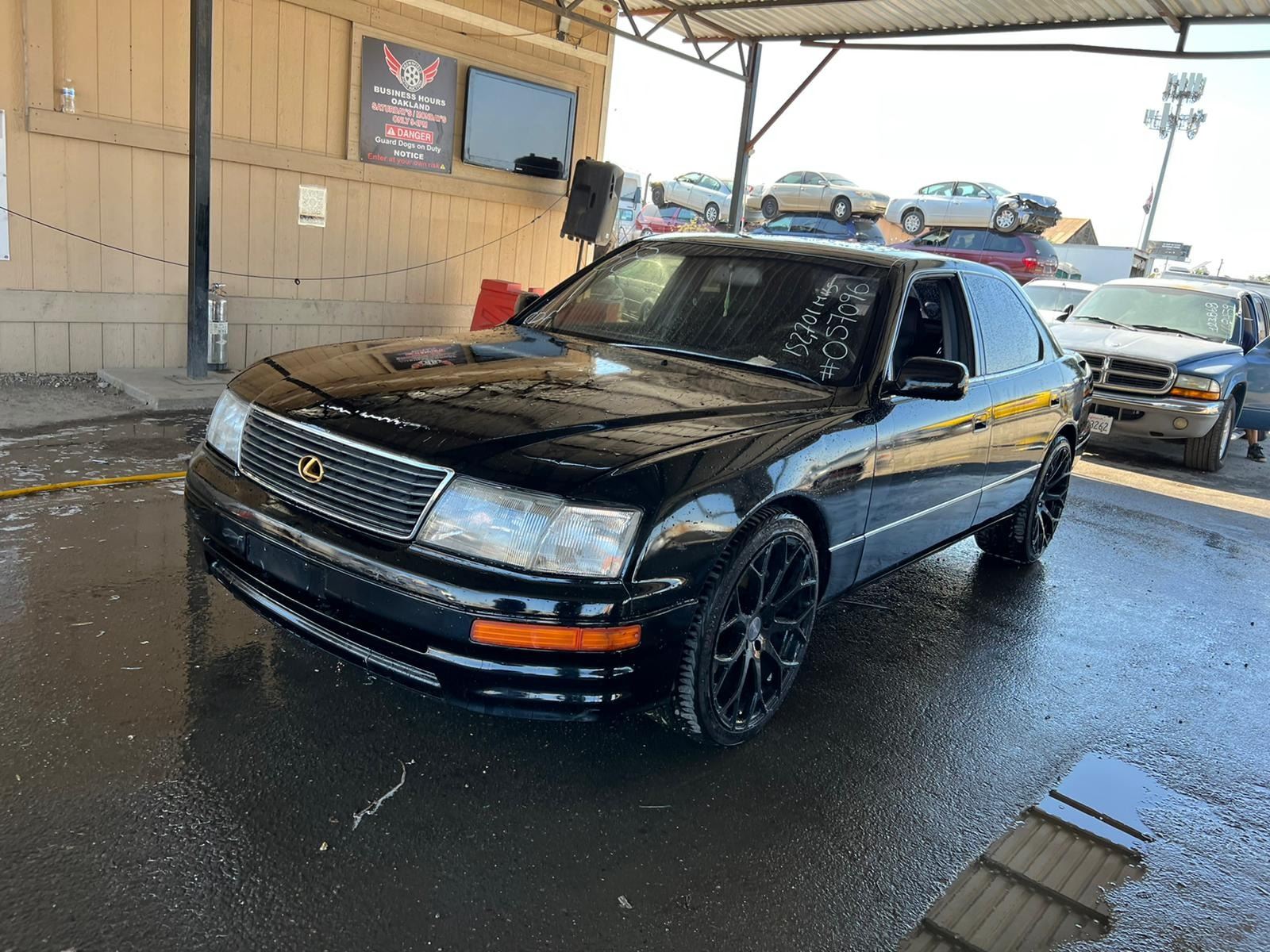 1996 Lexus LS 400