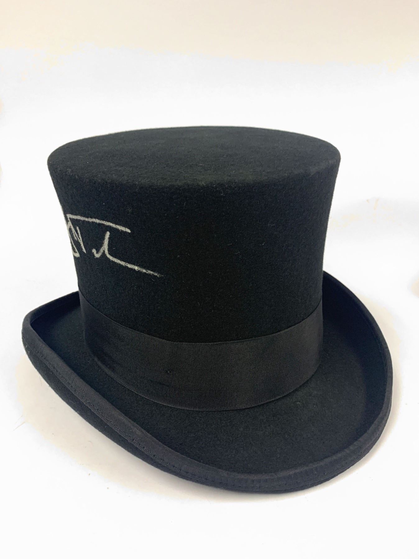 Autograph Signed Greatest Showman Hat