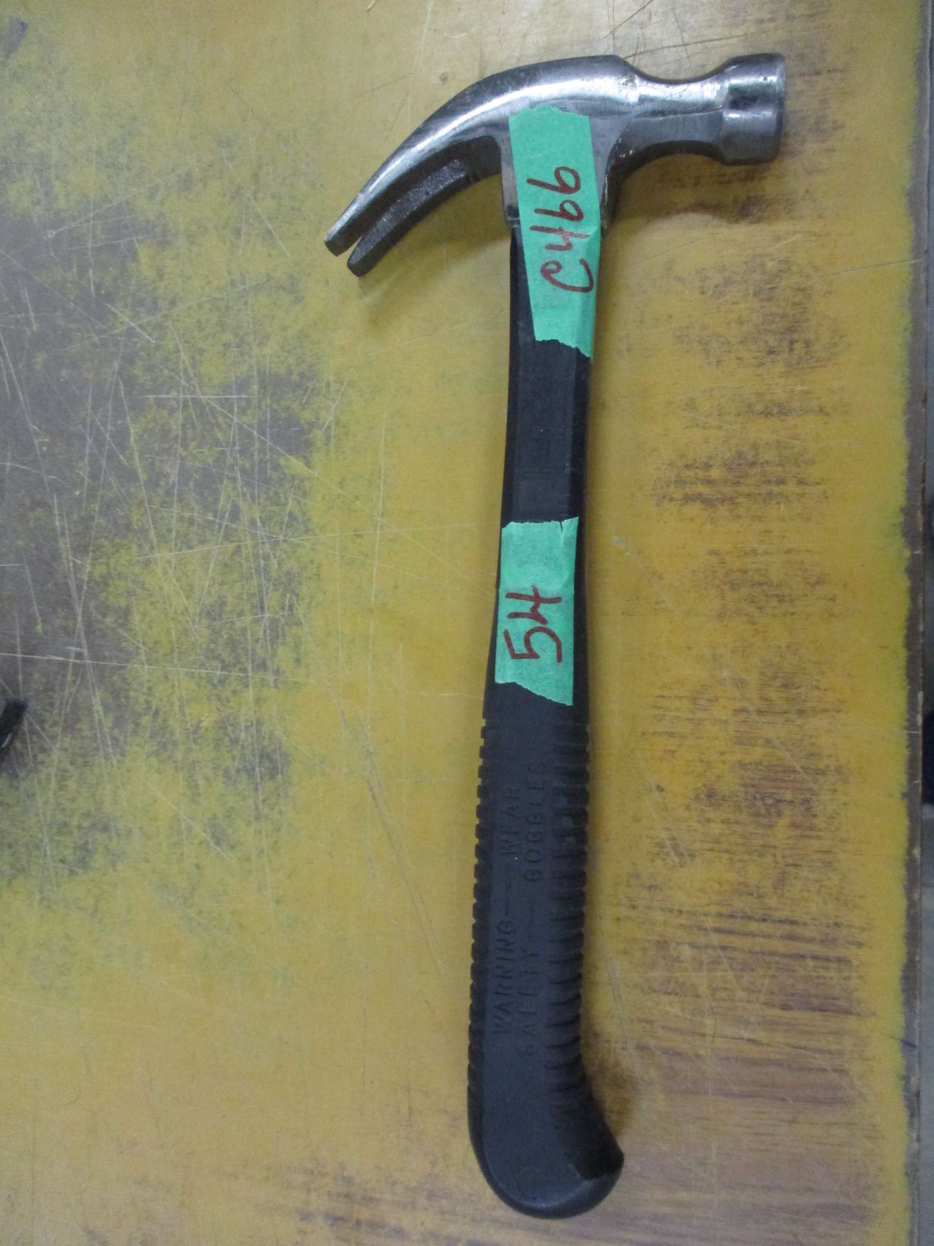 FIBREGLASS HANDLE CLAW HAMMER FIBREGLASS HANDLE CLAW HAMMER