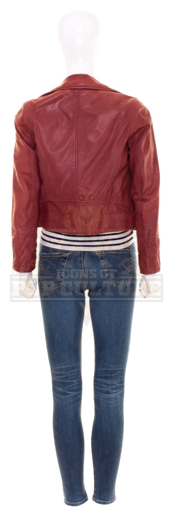 Goosebumps 2: Haunted Halloween - Sarah’s (Madison Iseman) Outfit - 16-265