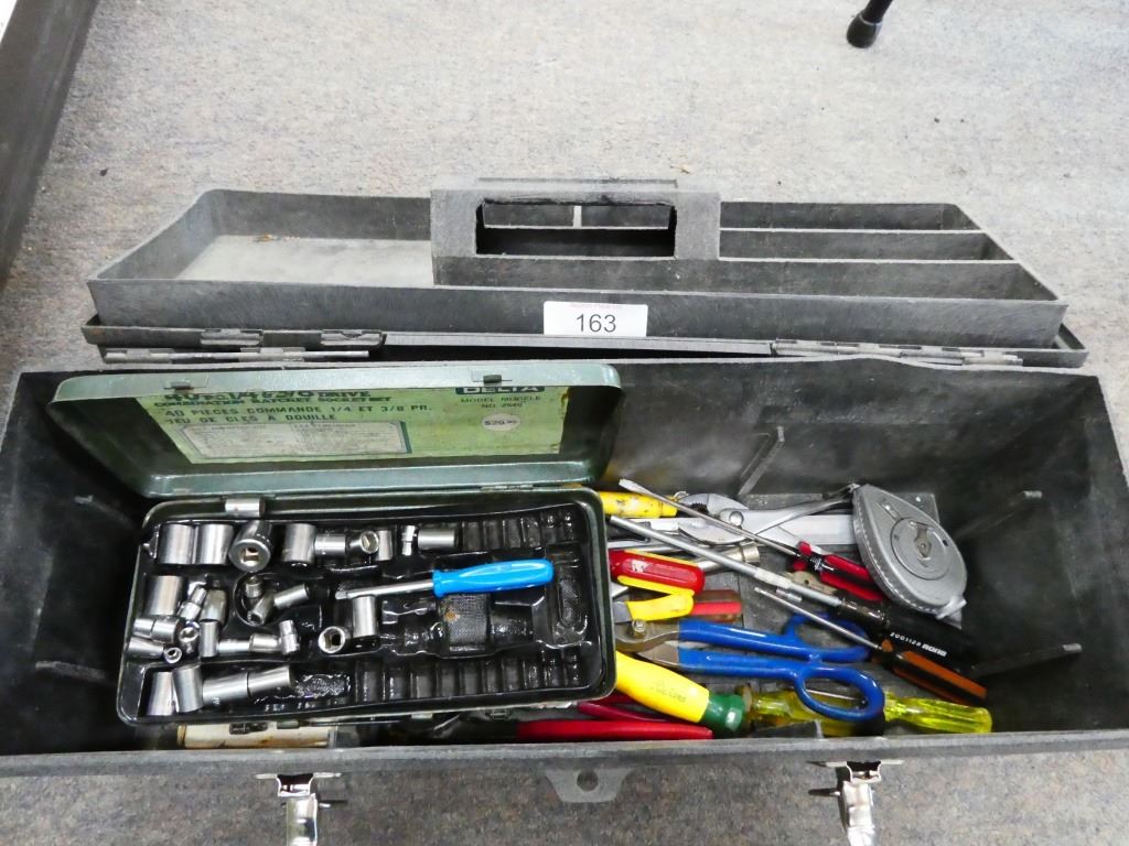 tool box w/ assorted tools