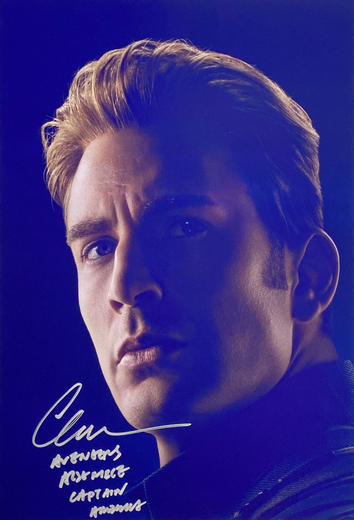 Autograph Signed Avengers Chris Evans Photo