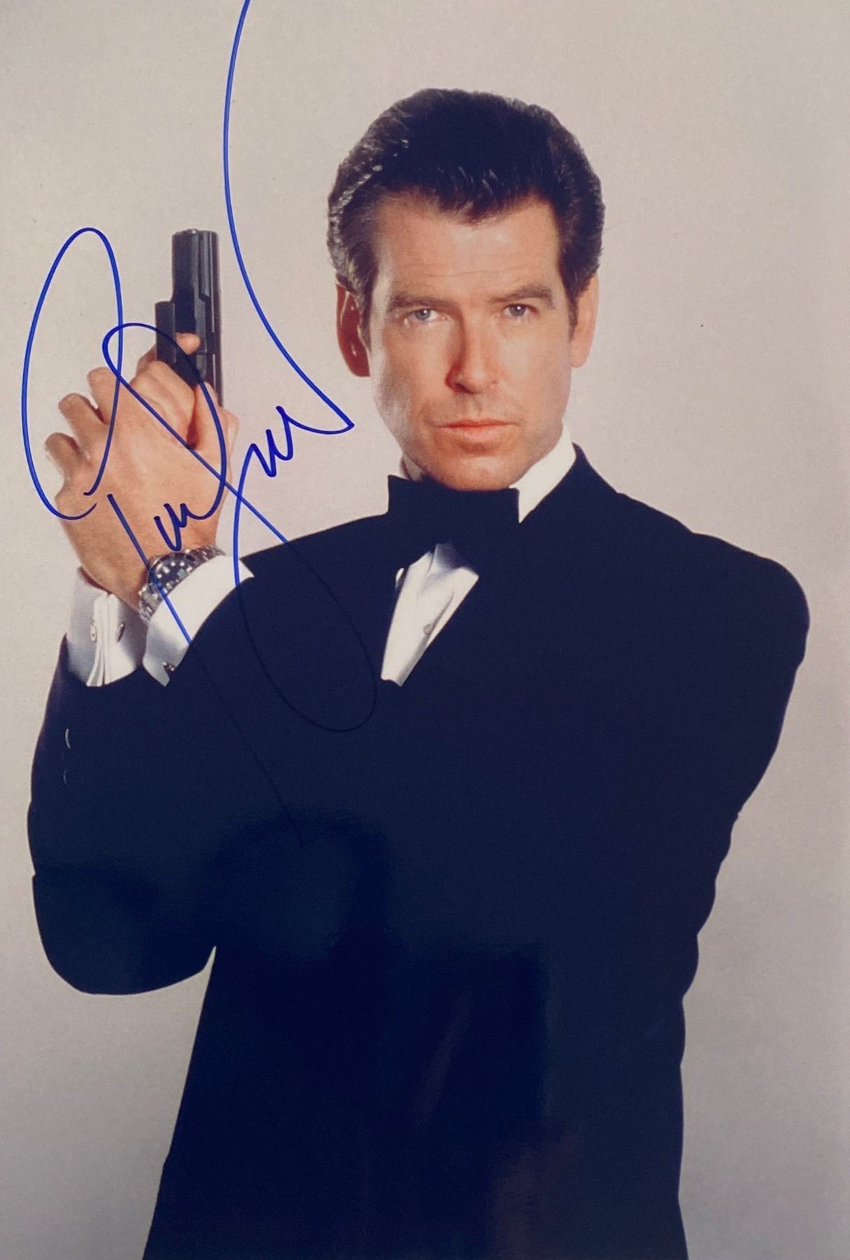 Autograph Signed James Bond 007 Pierce Brosnan Photo