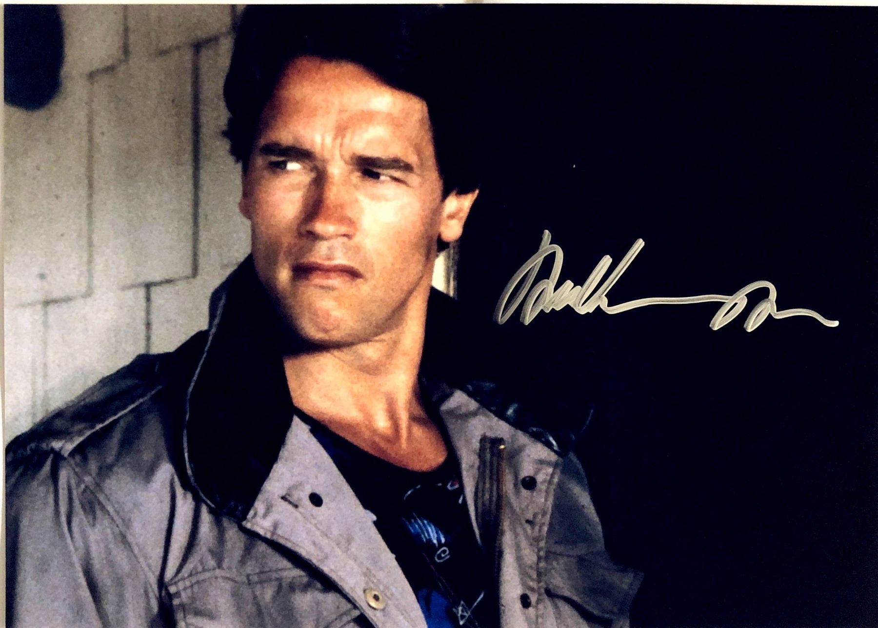 Autograph Signed Terminator Arnold Schwarzenegger Photo