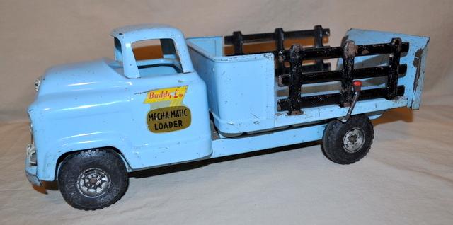 Buddy L Mech-matic-Loader Stake Truck w/ lift gate