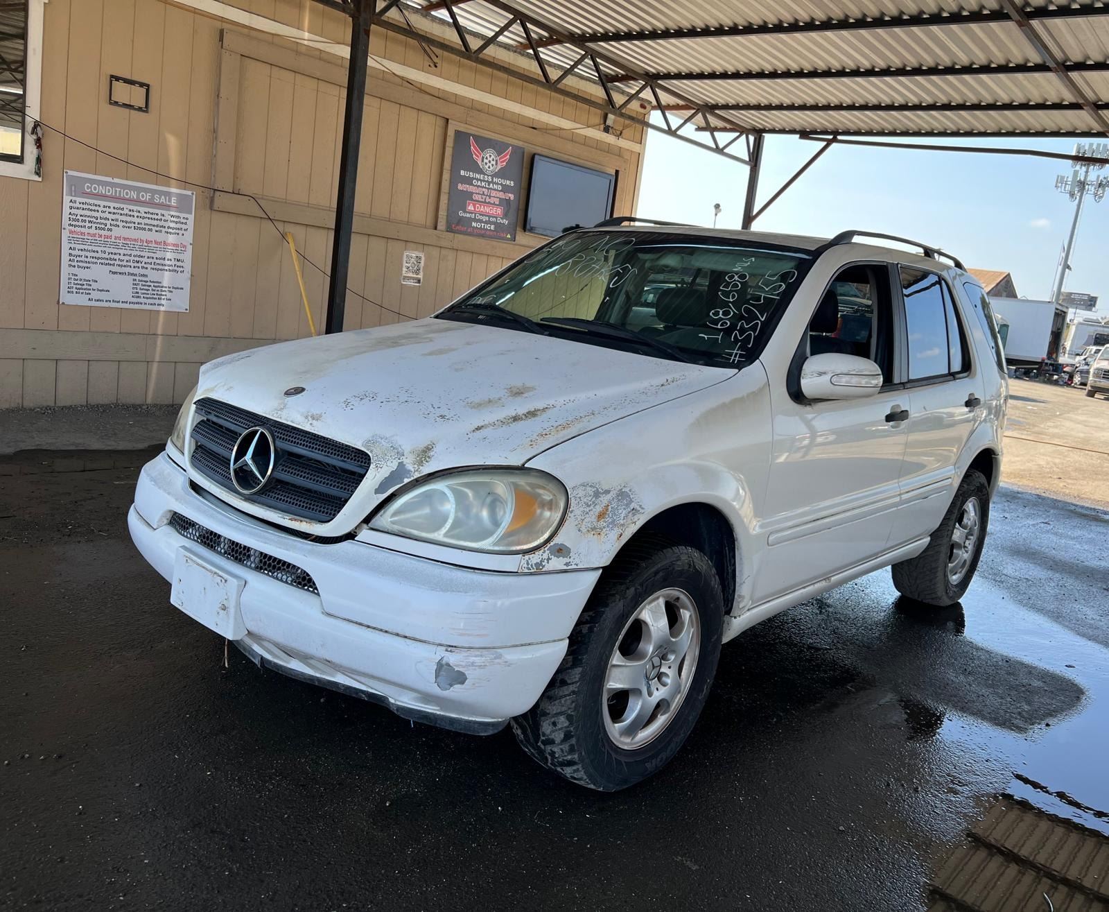 2002 Mercedes-Benz M-Class ML 320