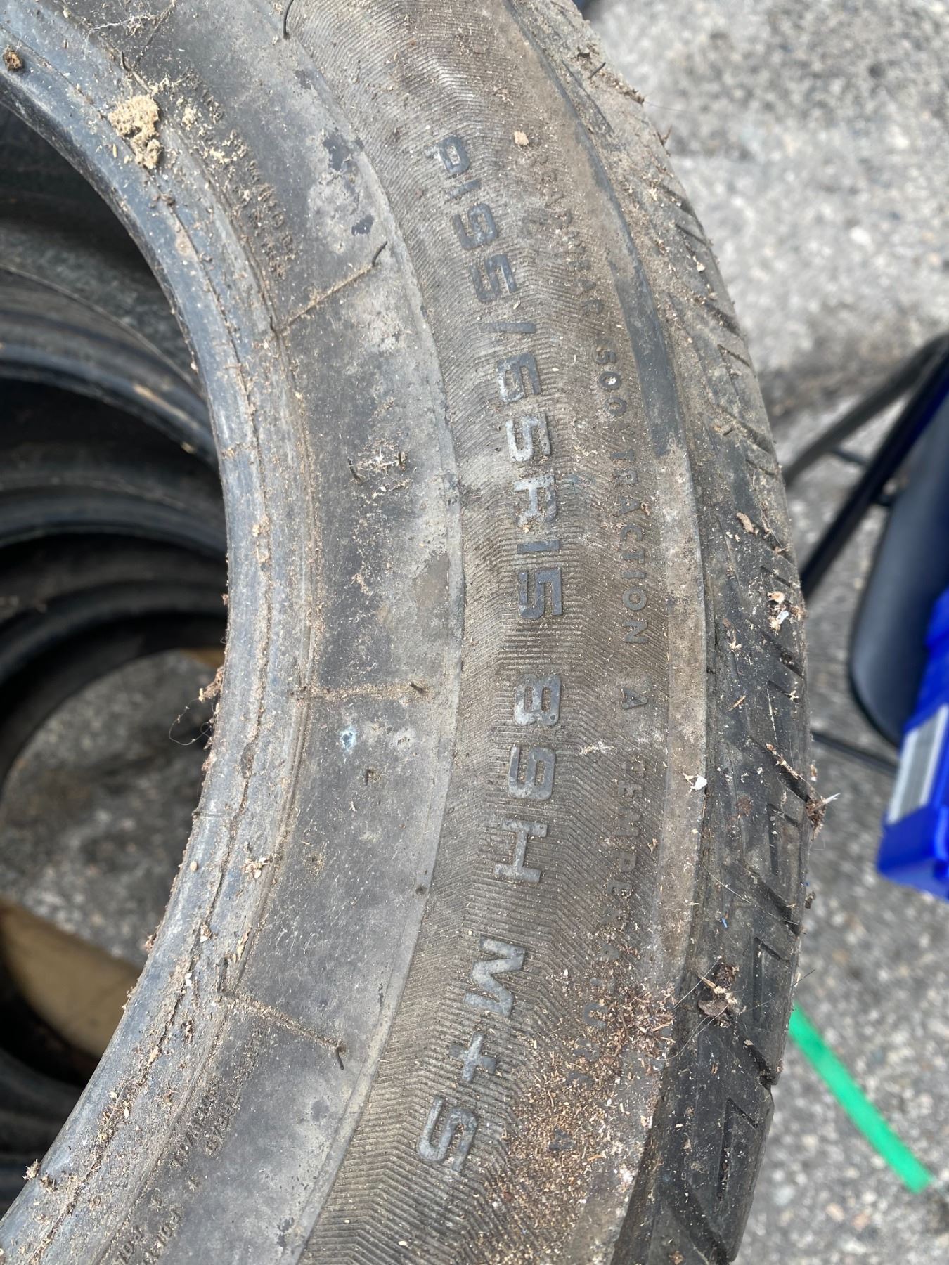 Tires P195/65R15 M+S