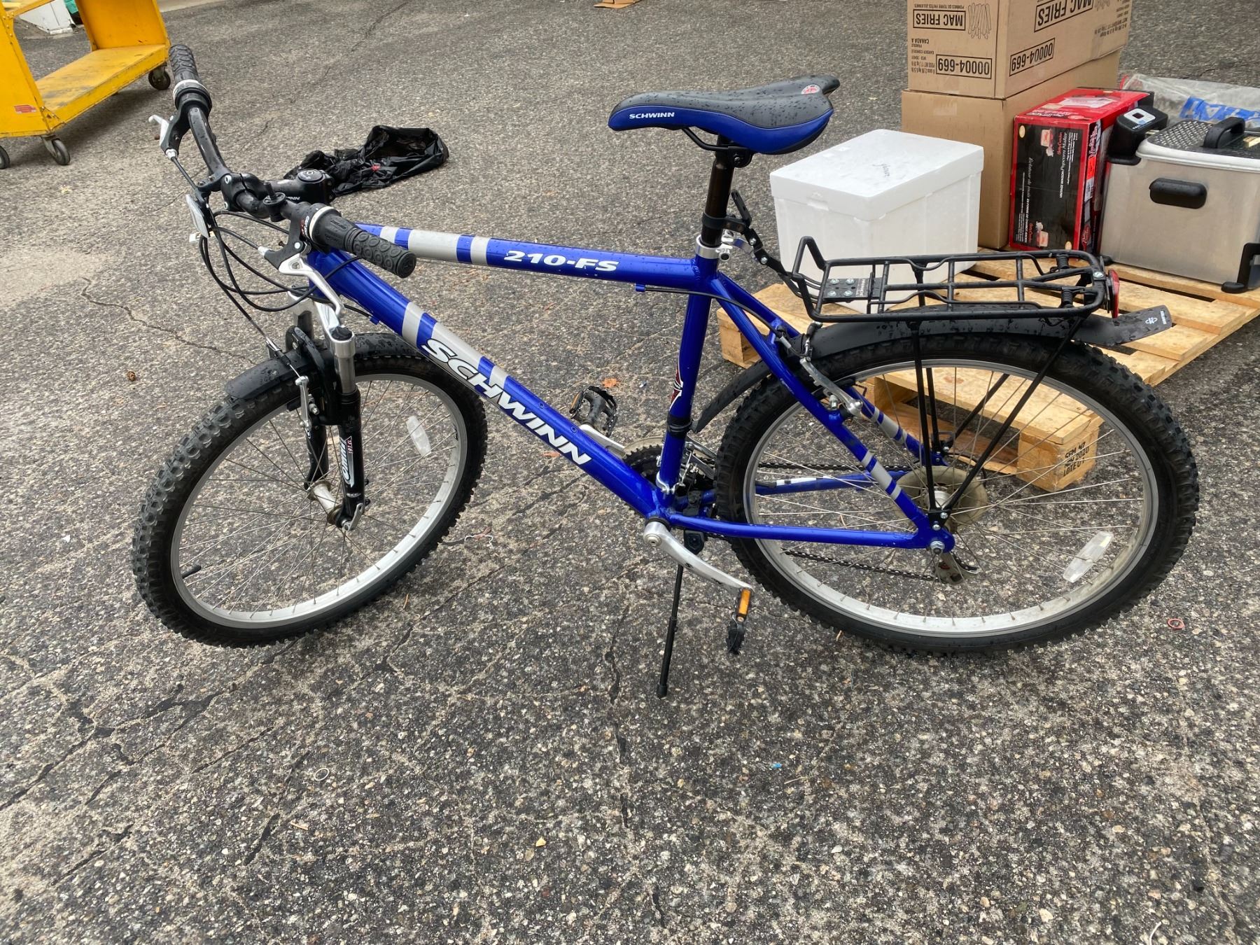 Schwinn 210-fs bike