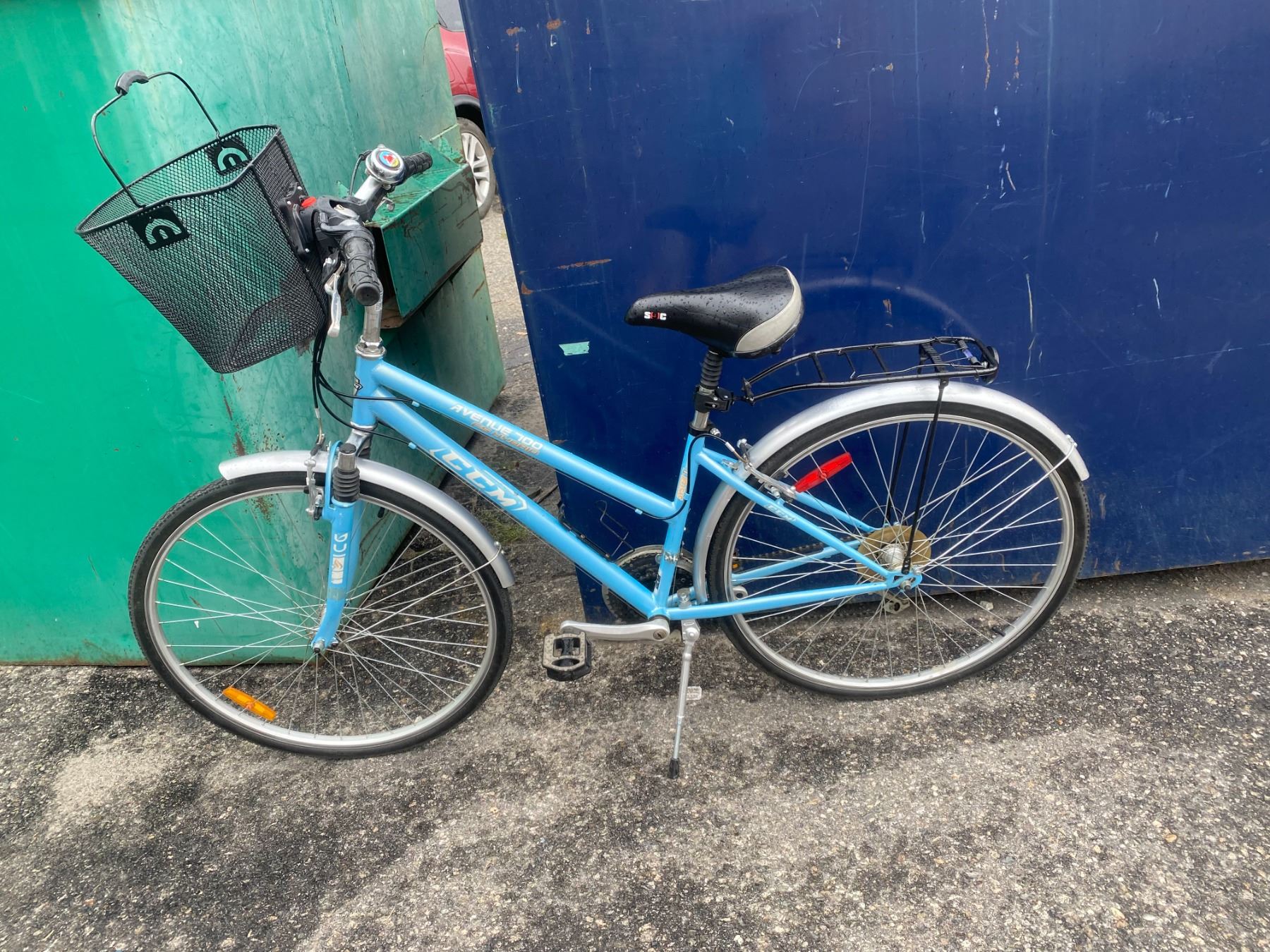 CCM aven 700 fs hybrid bike