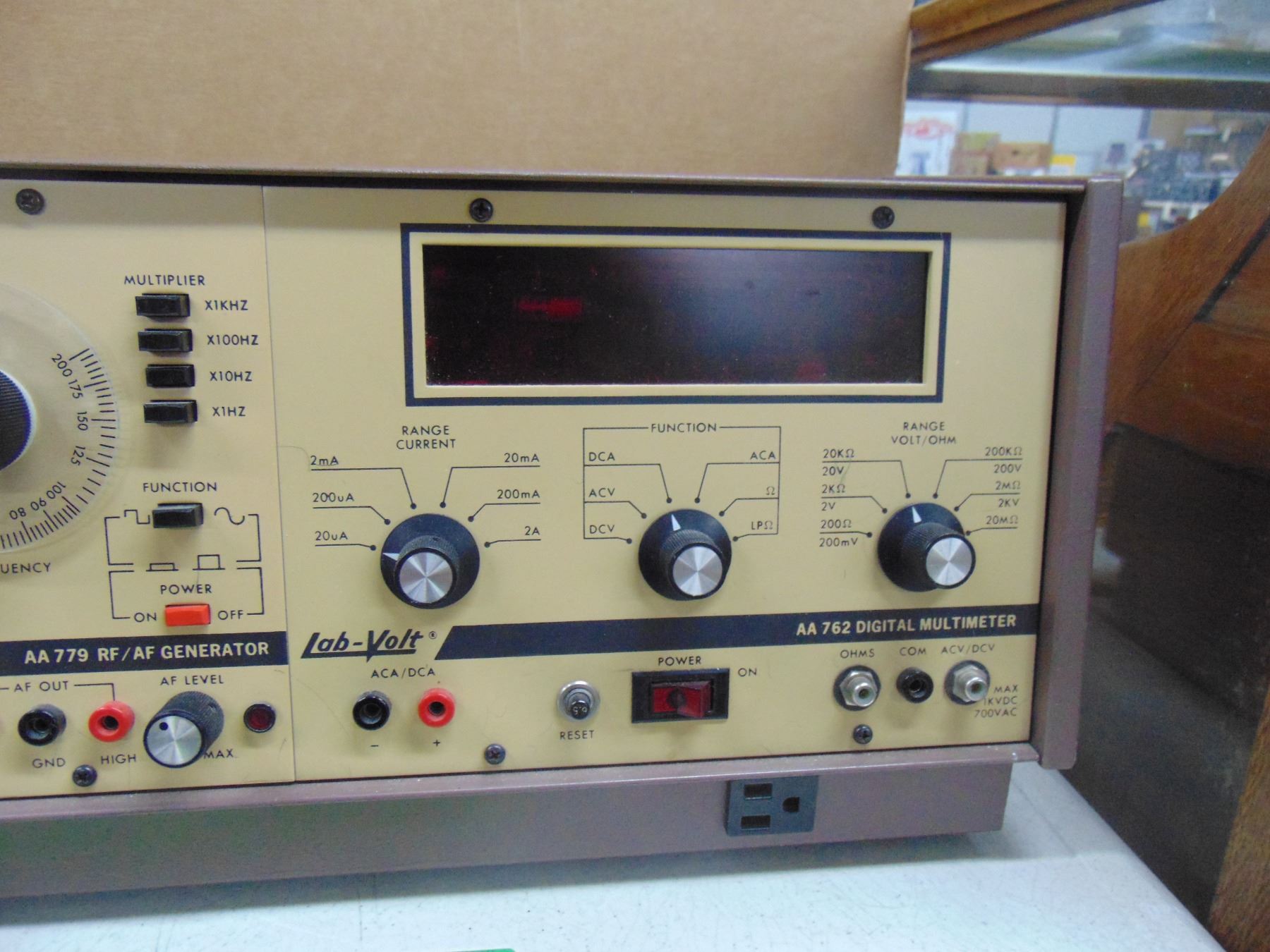Test Equipment test-equipment