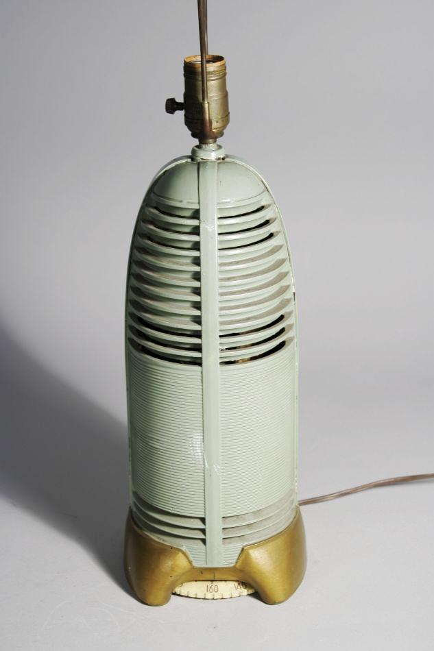 A Vintage Radio/ Table Lamp.