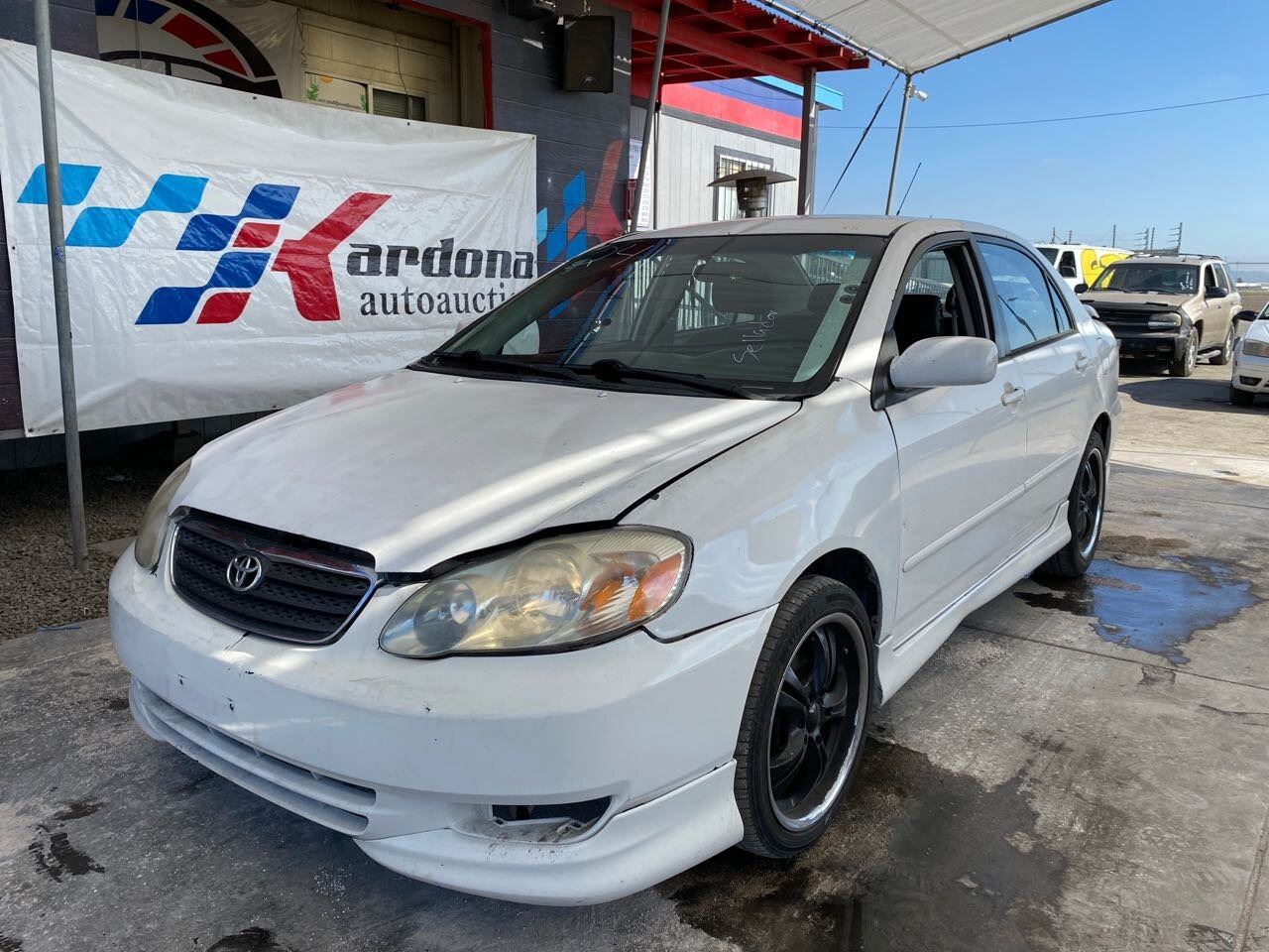2004 TOYOTA COROLLA