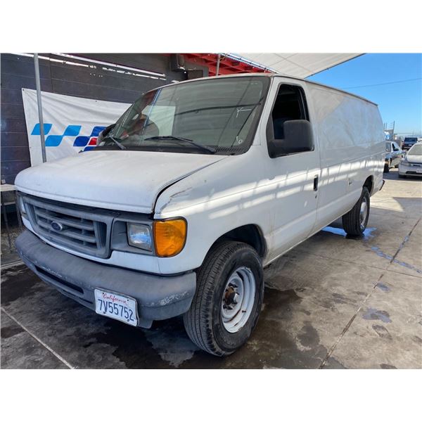 2006 FORD E-SERIES CARGO