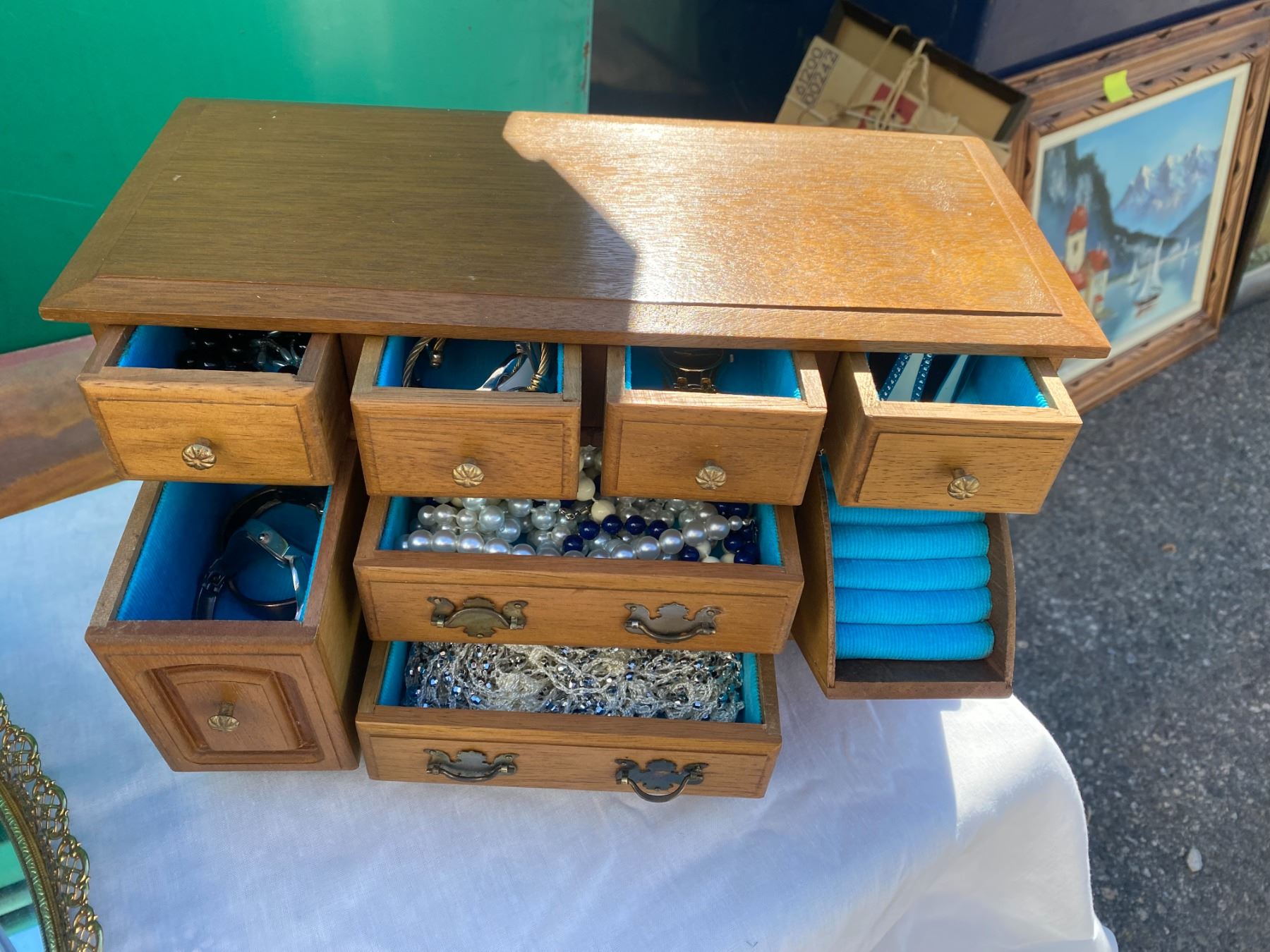 Jewelry box and contents