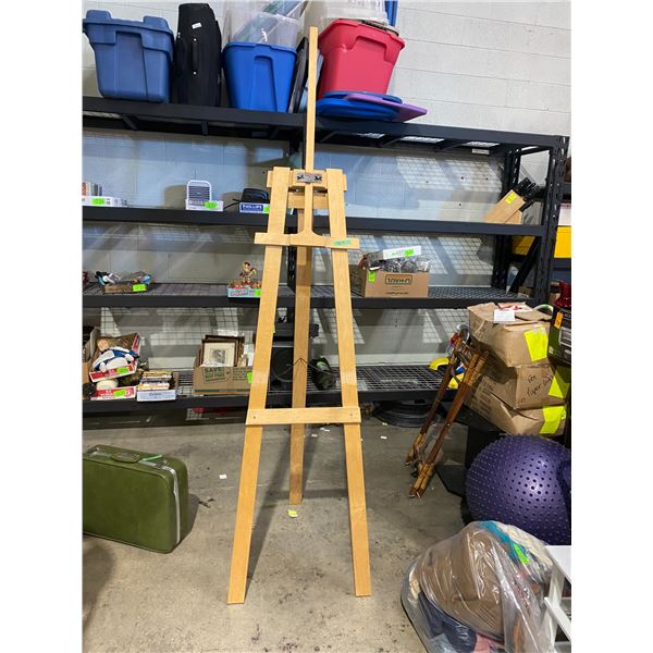 Easel
