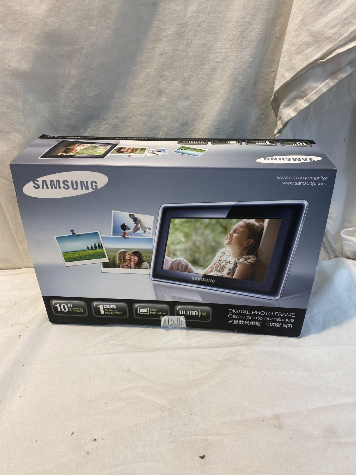 Samsung digital photo frame