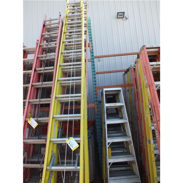 24'ft Extension Ladder 24'ft Extension Ladder