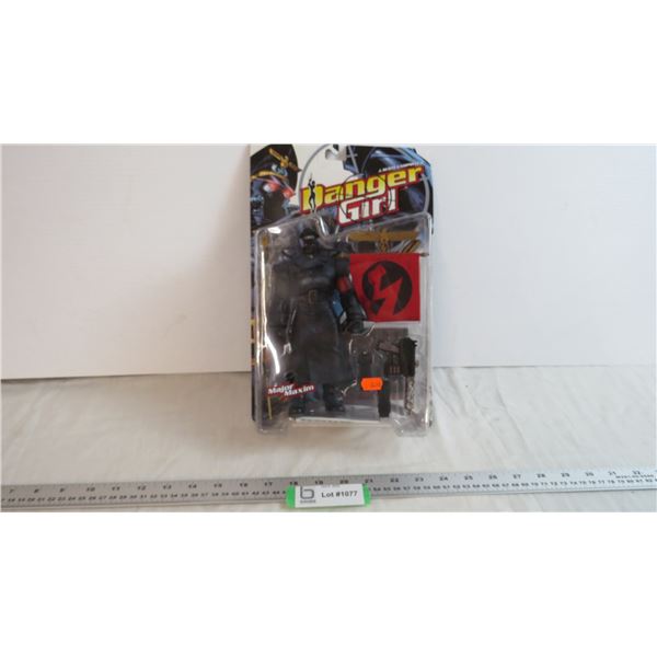 Danger Girl Major Maxim Figure Bodnarus Auctioneering