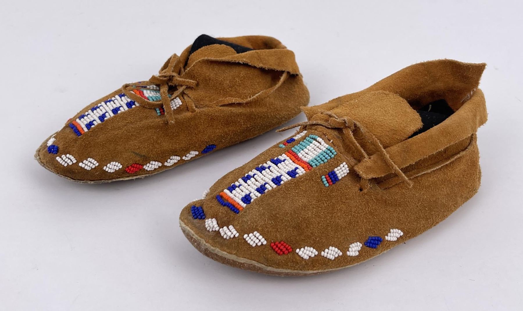 Sioux Native American Indian Moccasins