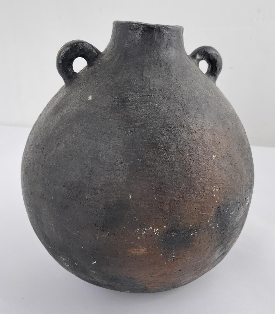 Ancient Mimbres Pottery Indian Pot Vessel Olla