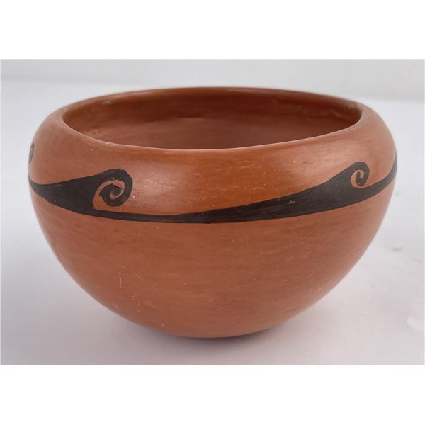 Hopi Native American Indian Bowl Pot
