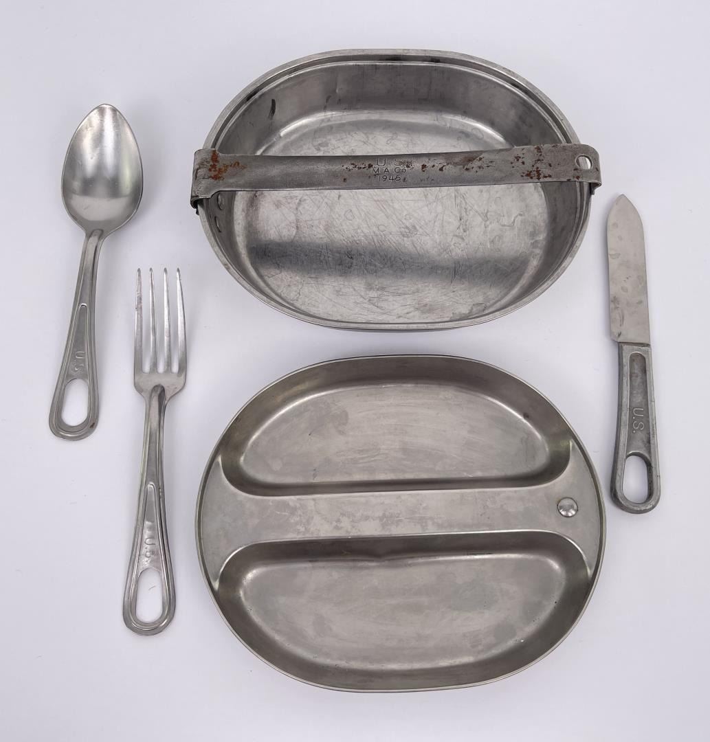 WW2 US Army Mess Kit 1945