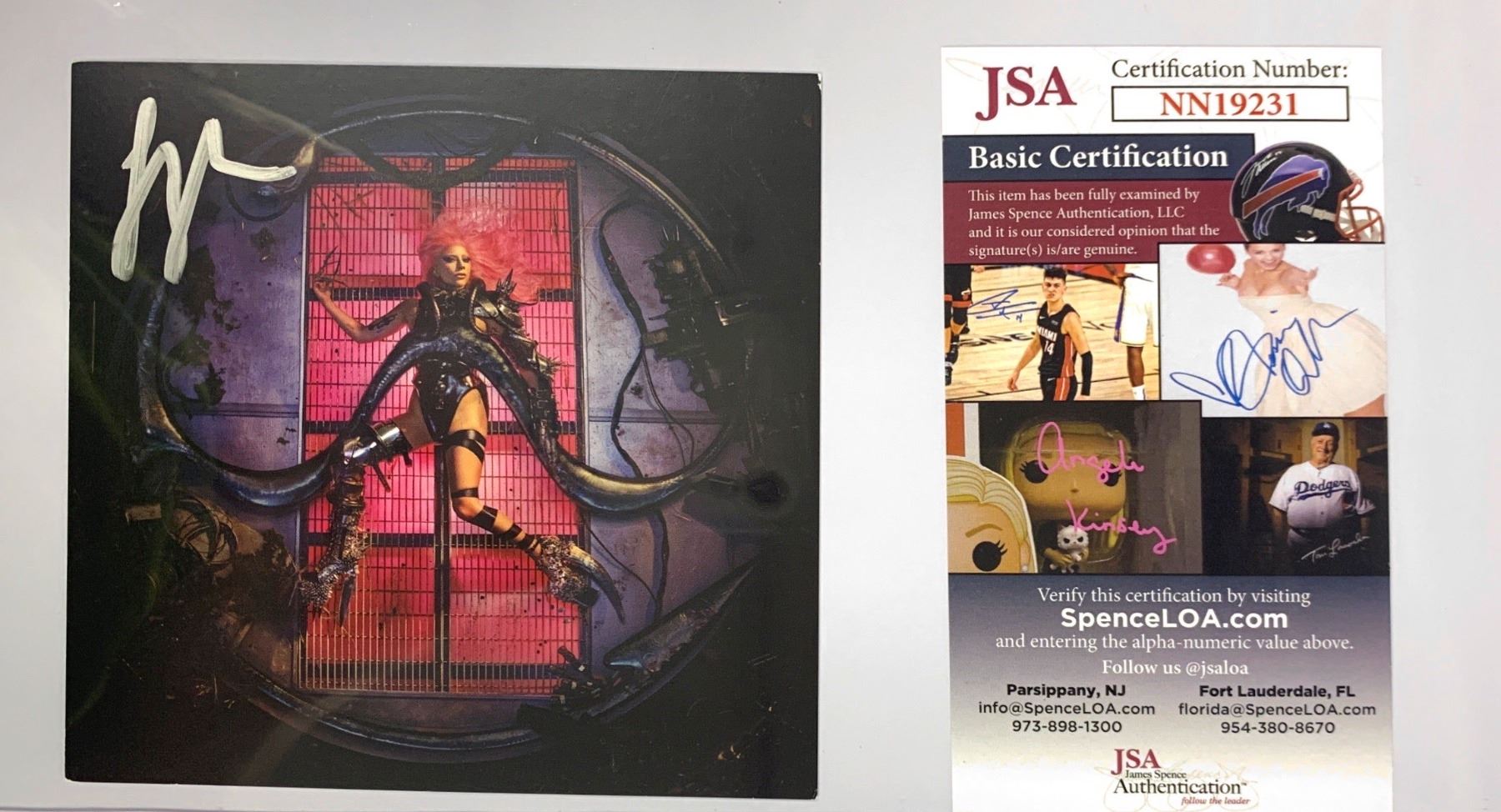 Autographed Lady Gaga JSA Offical Card