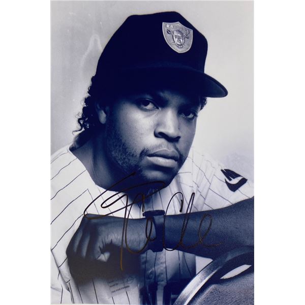 Autograph Signed Ice Cube Photo