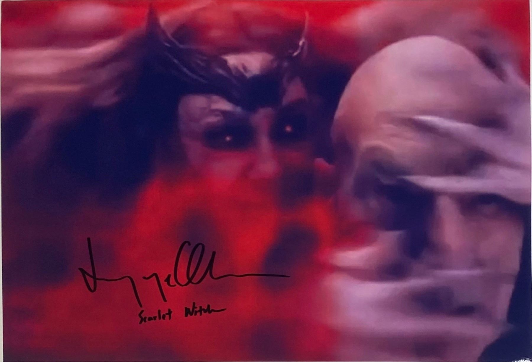 Autograph Signed Doctor Strange in the Multiverse of Madness Photo