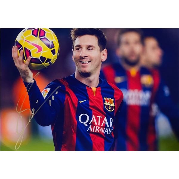 Autograph Signed Lionel Messi Photo
