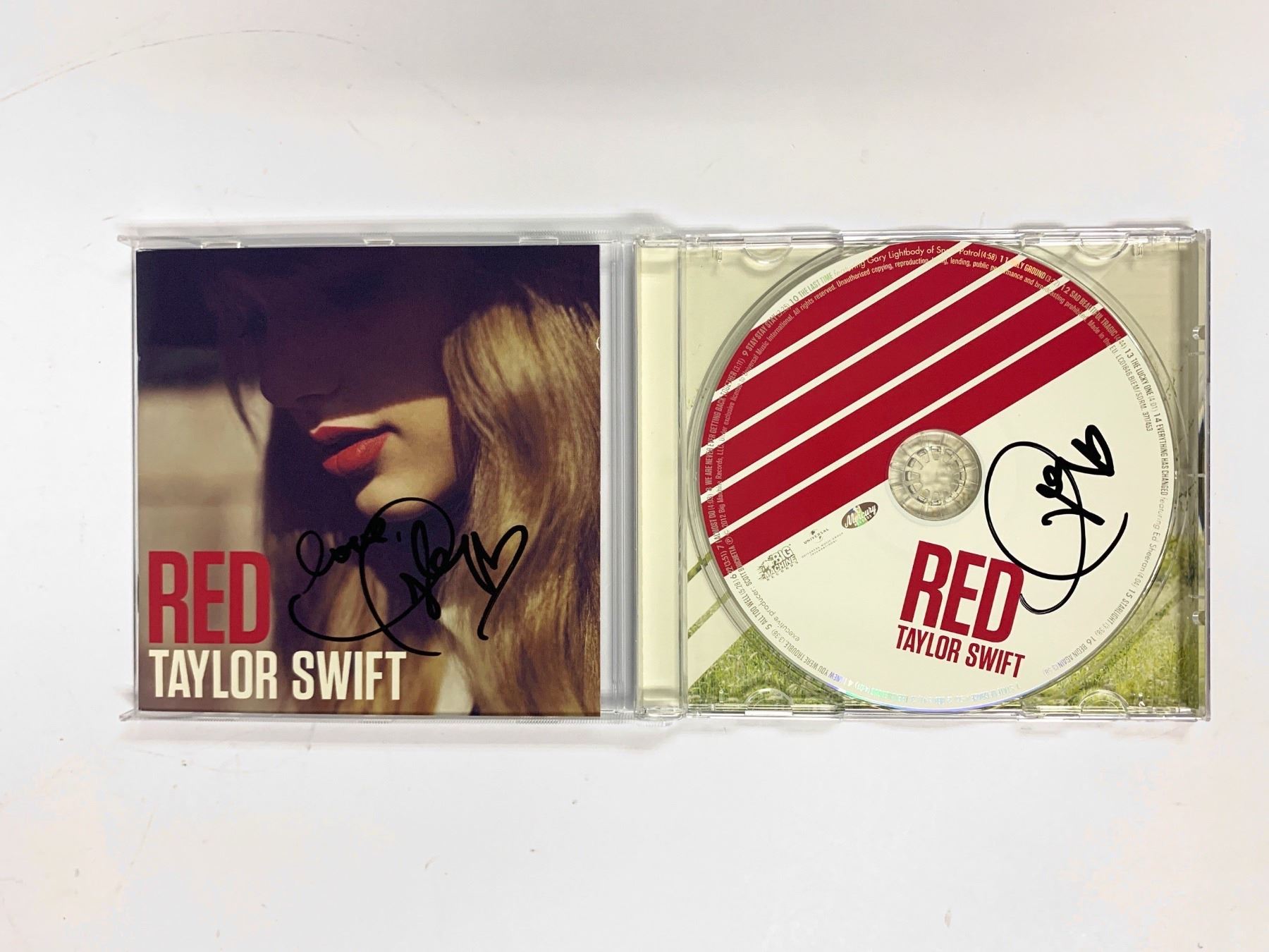Autograph Signed Red CD Album