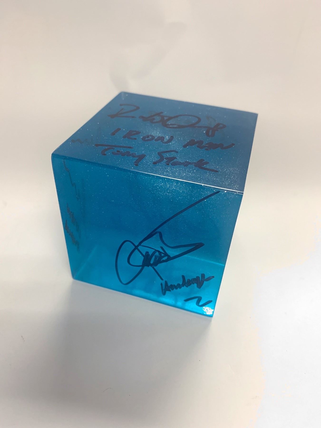 Autograph Signed Avengers Tesseract Tom Hiddleston