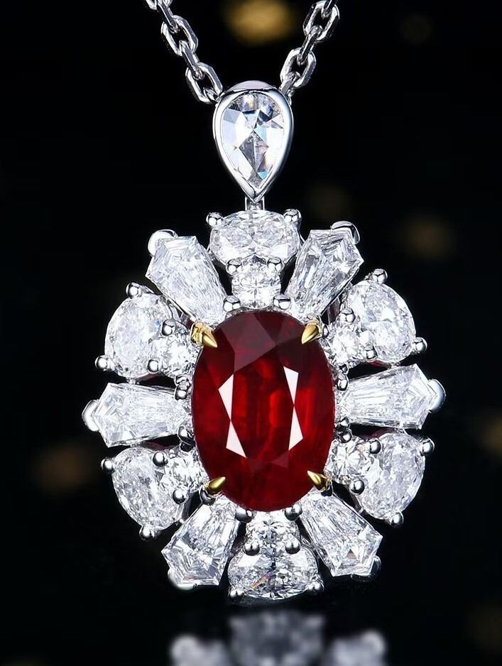 2.09ct Pigeon Blood Ruby Pendant 18k gold