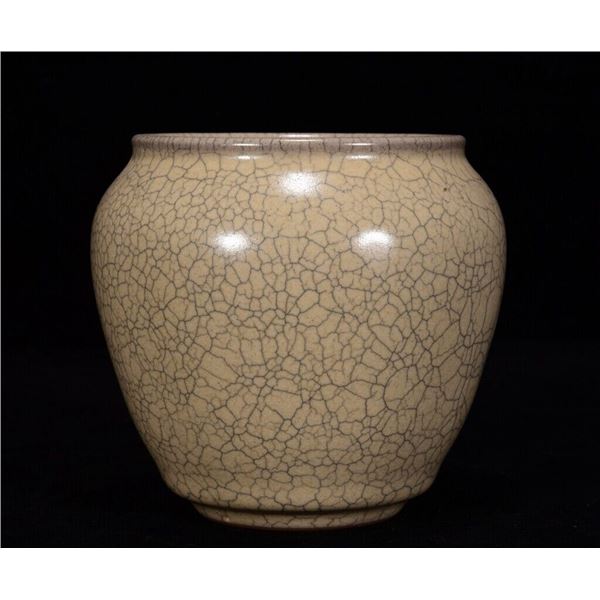 Chinese ge kiln porcelain jar