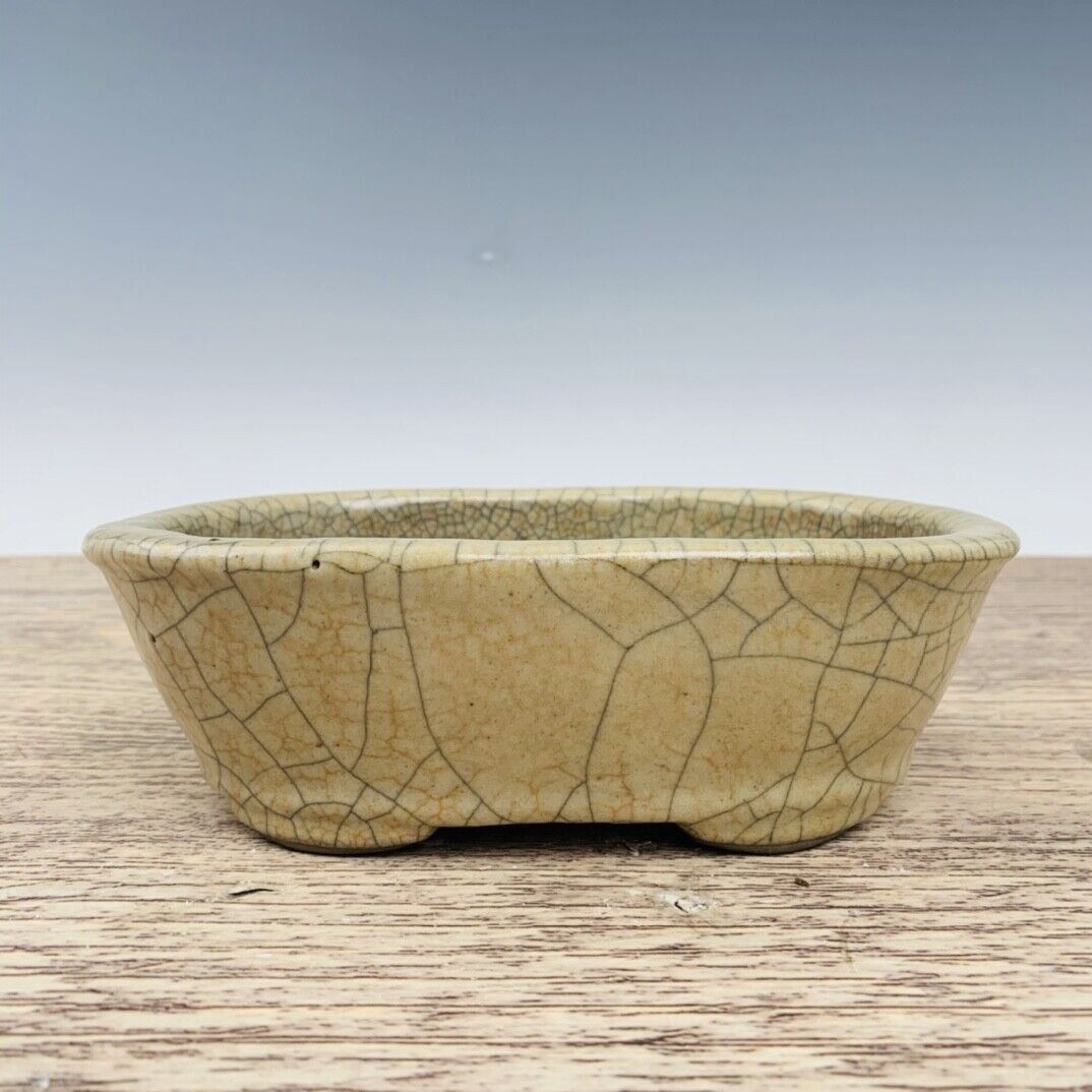 Chinese ge kiln porcelain pot