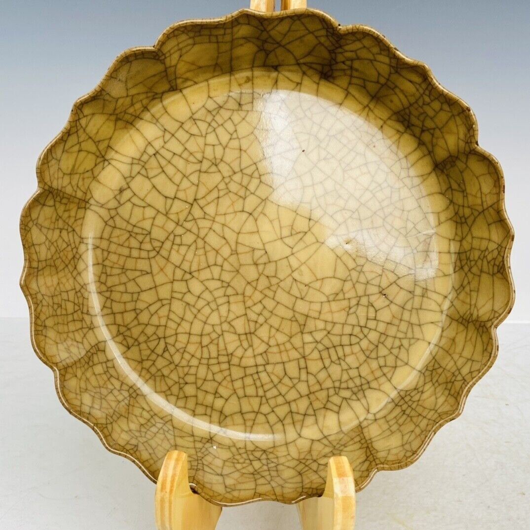 Chinese ge kiln porcelain plate