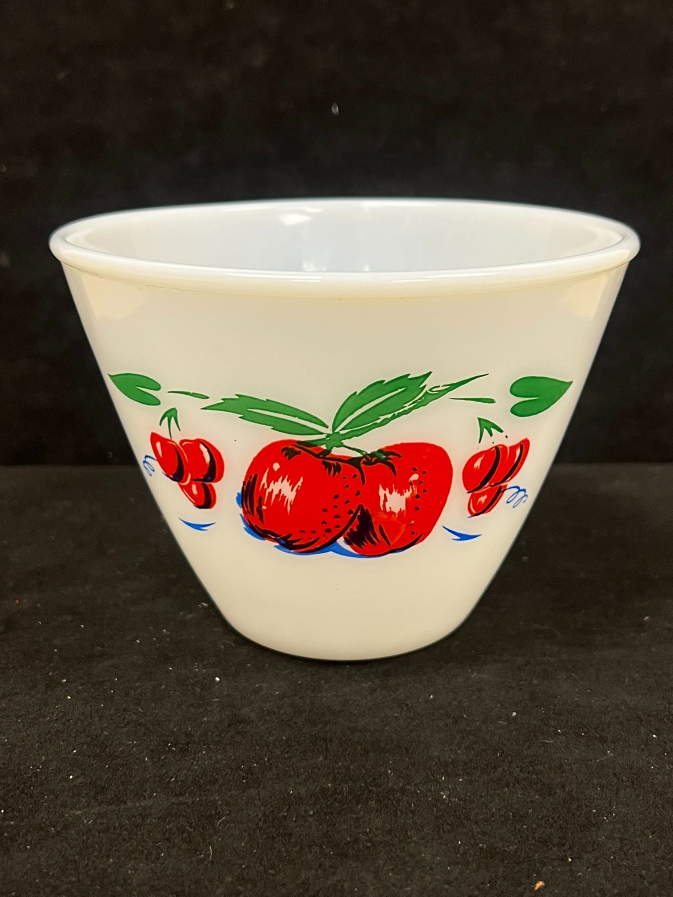 HTF Fire King Apples / Cherries Splashproof Mixing Bowl 5.5"
