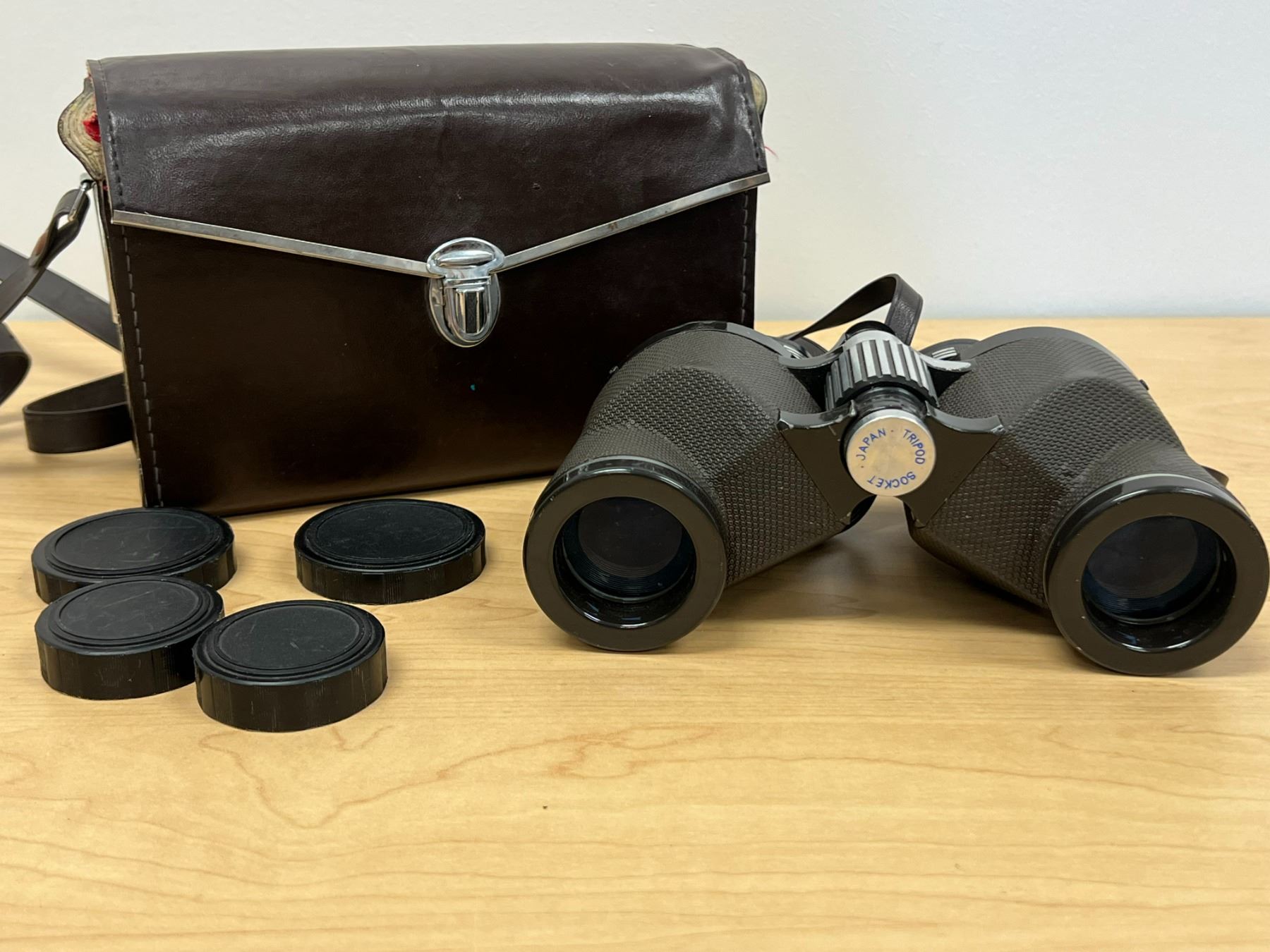 Skyline Extra Wide Angle 7x35 Binoculars w/case