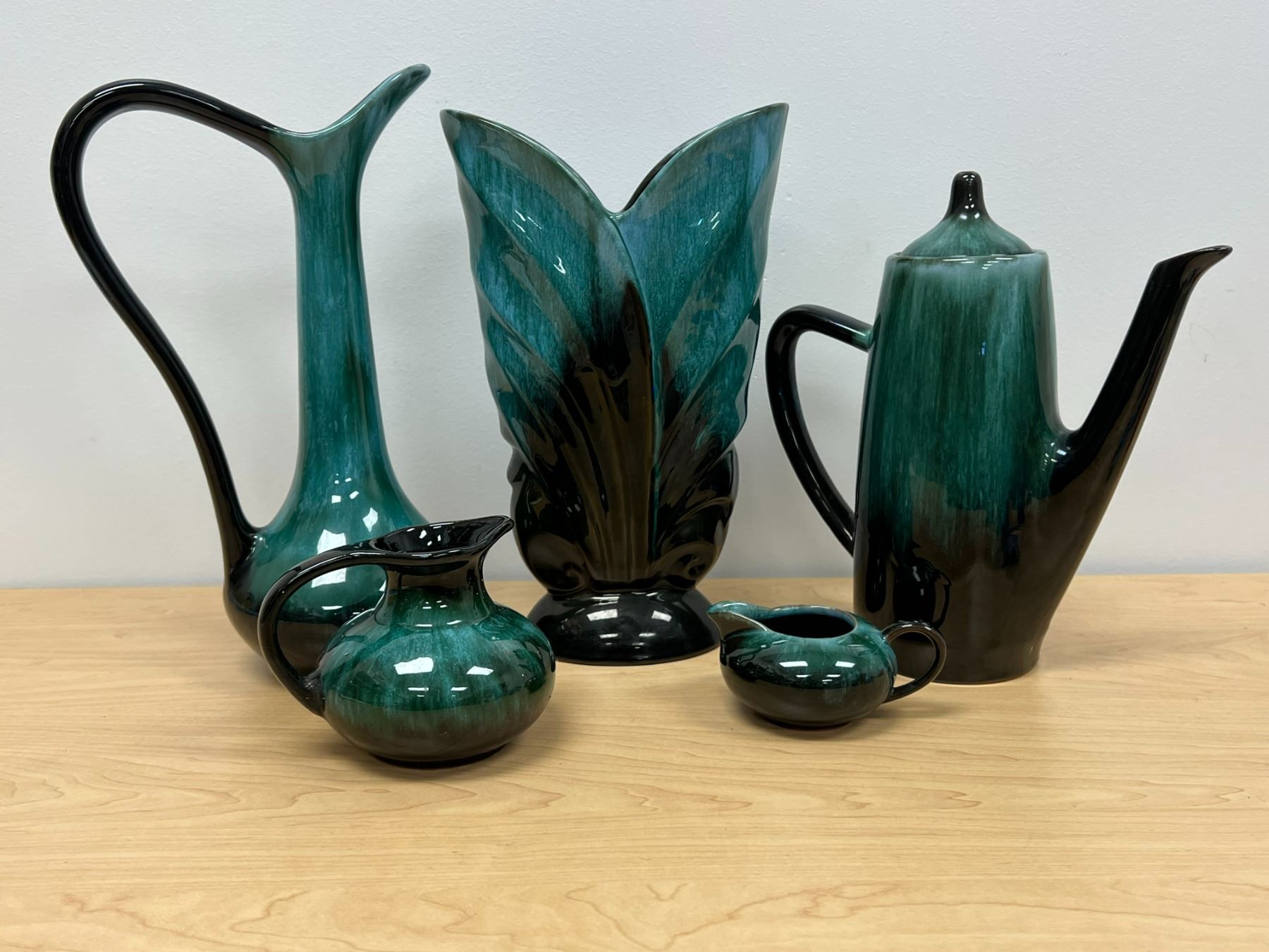 5 Vintage Blue Mountain Pottery Pieces - BMP Canada Nice overall ...